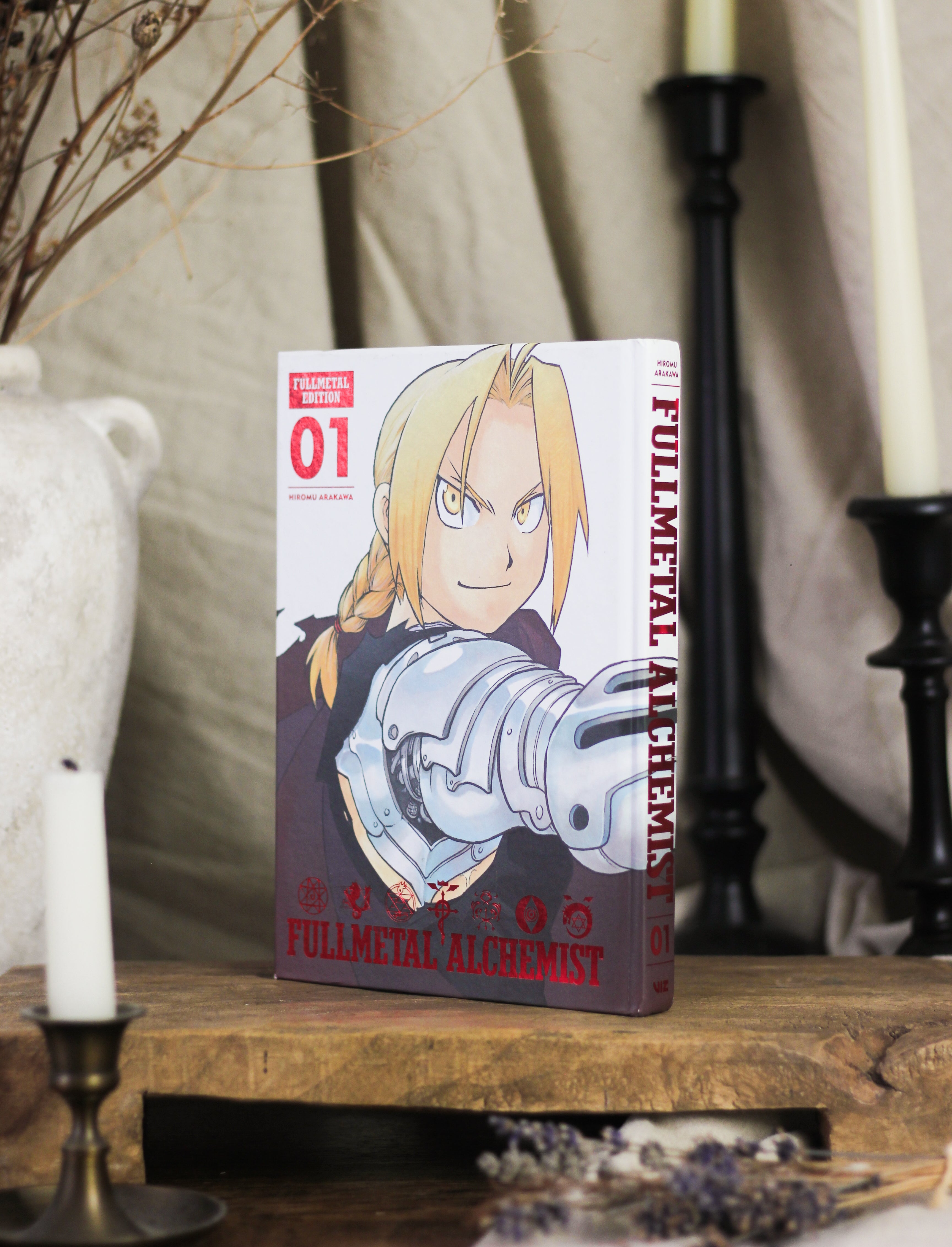 Fullmetal Alchemist: Fullmetal Edition, Volume 1 (Fullmetal Alchemist ...